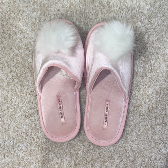 PINK Victoria's Secret | Shoes | Pink Slippers | Poshmark